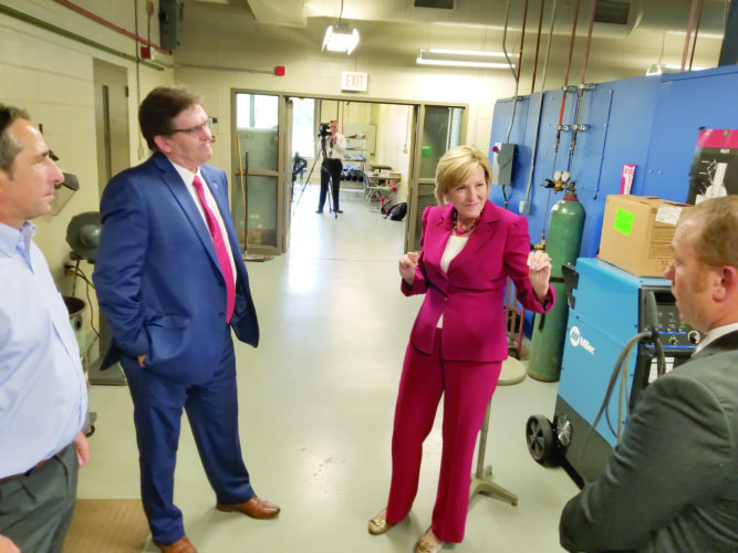 Sutton discusses job skills during local visit | News, Sports, Jobs ...